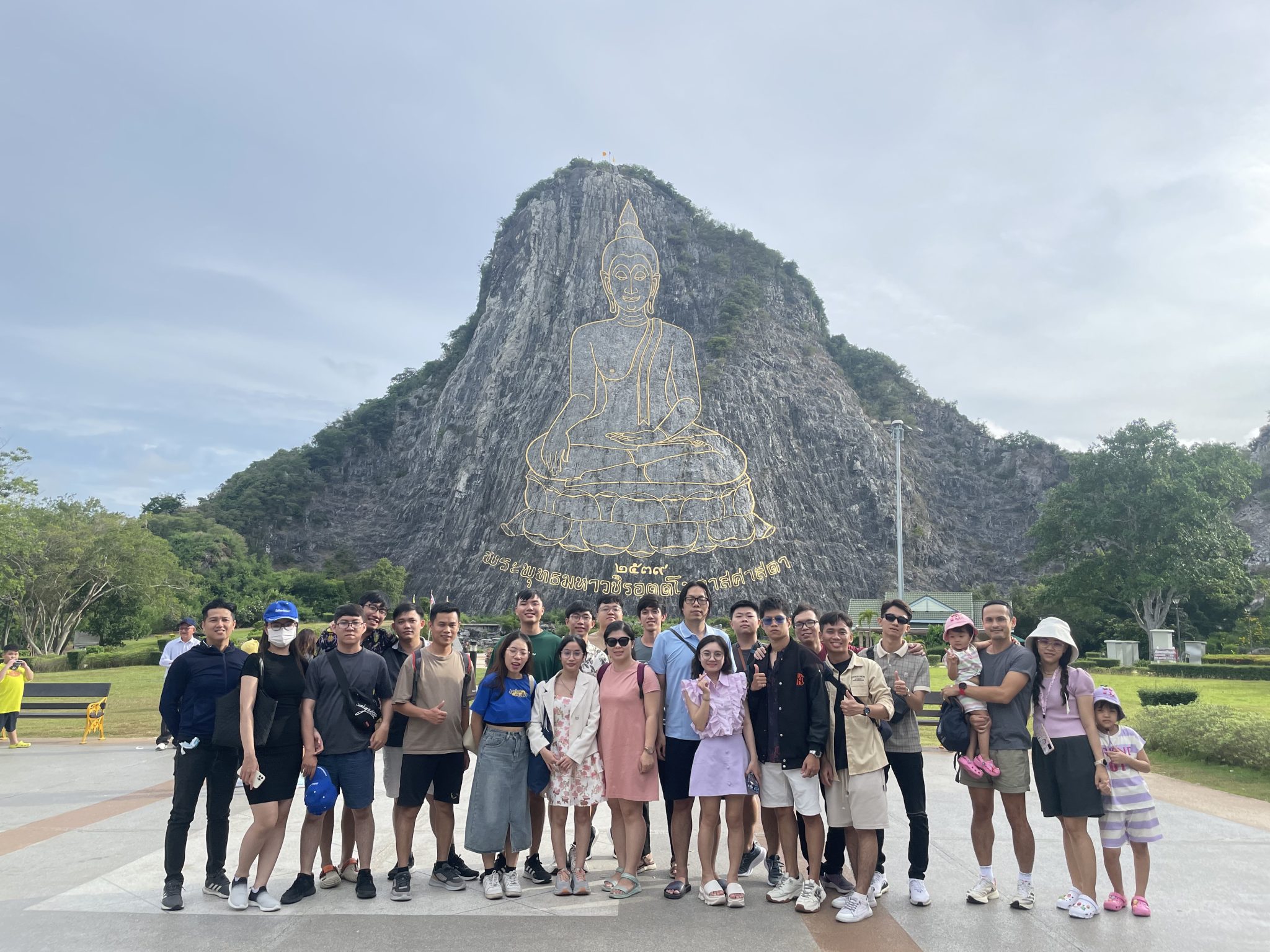 Workplace - Floating Cube Studios